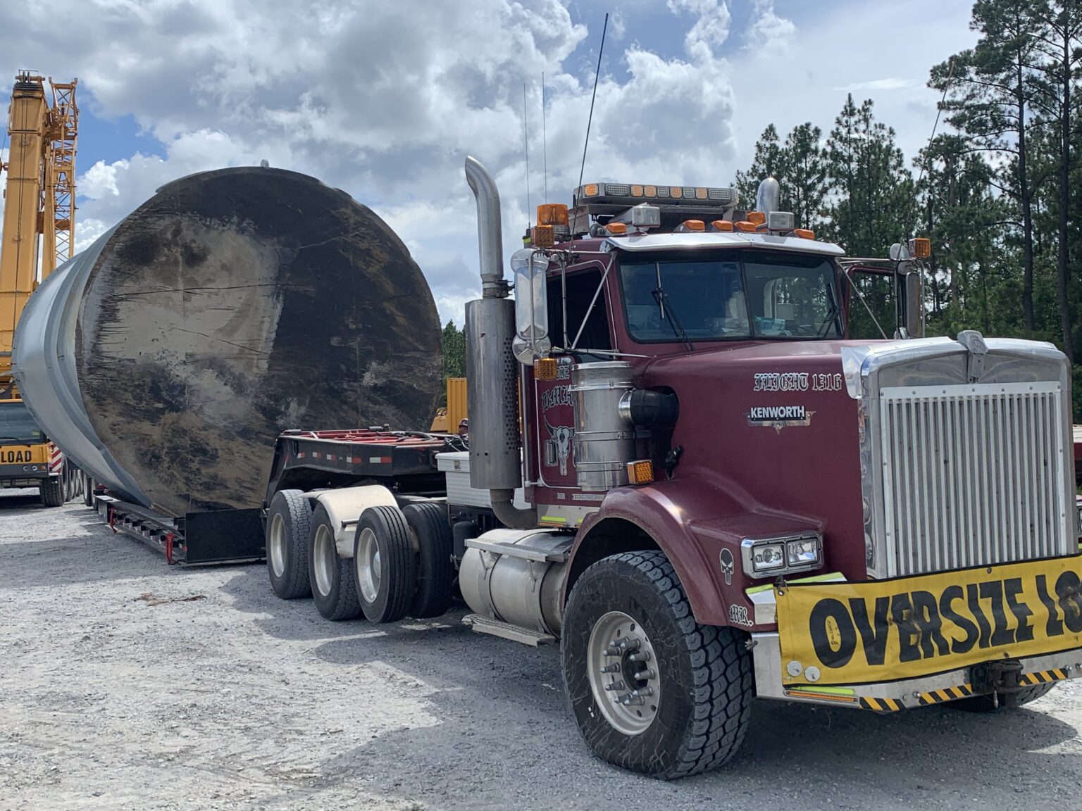 Oversized & Heavy Haul Trucking Services | Equipment Hauling